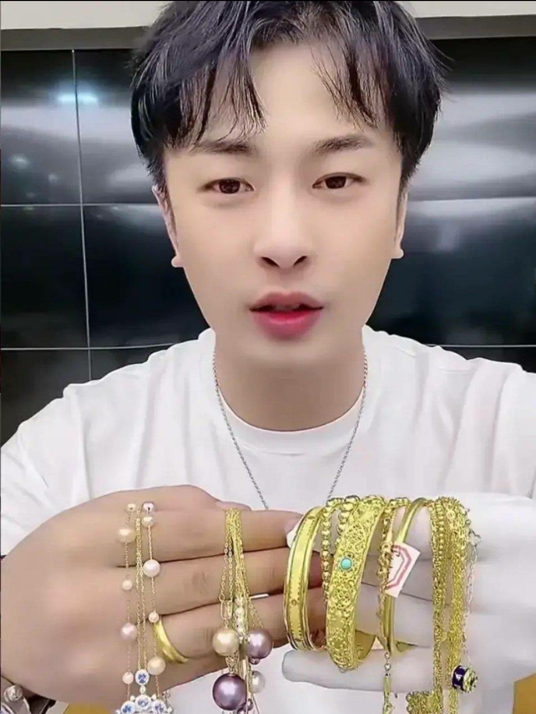 Simba wears the Olympic athlete's award-winning uniform to record the ...