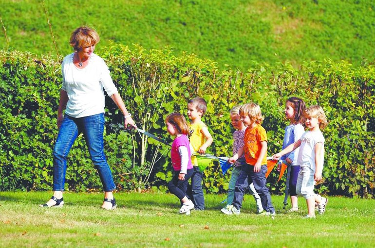 Belgian children are on holiday for most of the year - iNEWS