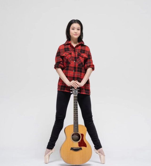 The single life of Lv Lijun, who is sitting on 2 billion, is really ...