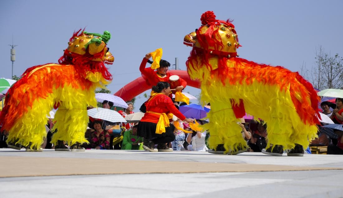 Taihe Huagai Double Lion Dance Culture - iNEWS