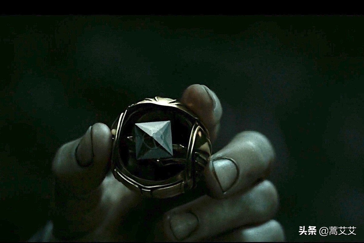 "Harry Potter": Is the Resurrection Stone a sacred weapon or a Horcrux ...