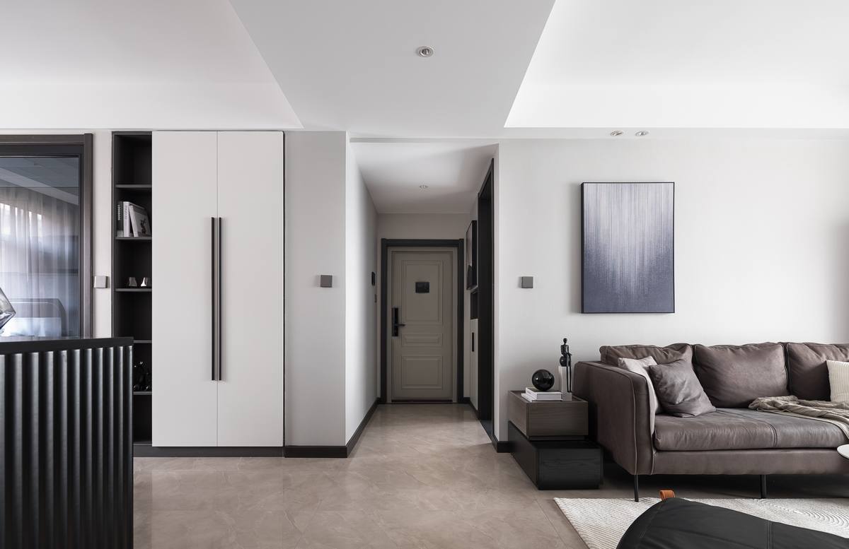 Her house of 180 square meters fascinates people as soon as she enters ...