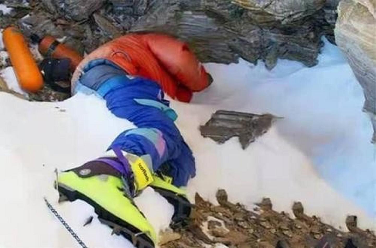 On Mount Everest, the "green boots" that have existed for 25 years have ...