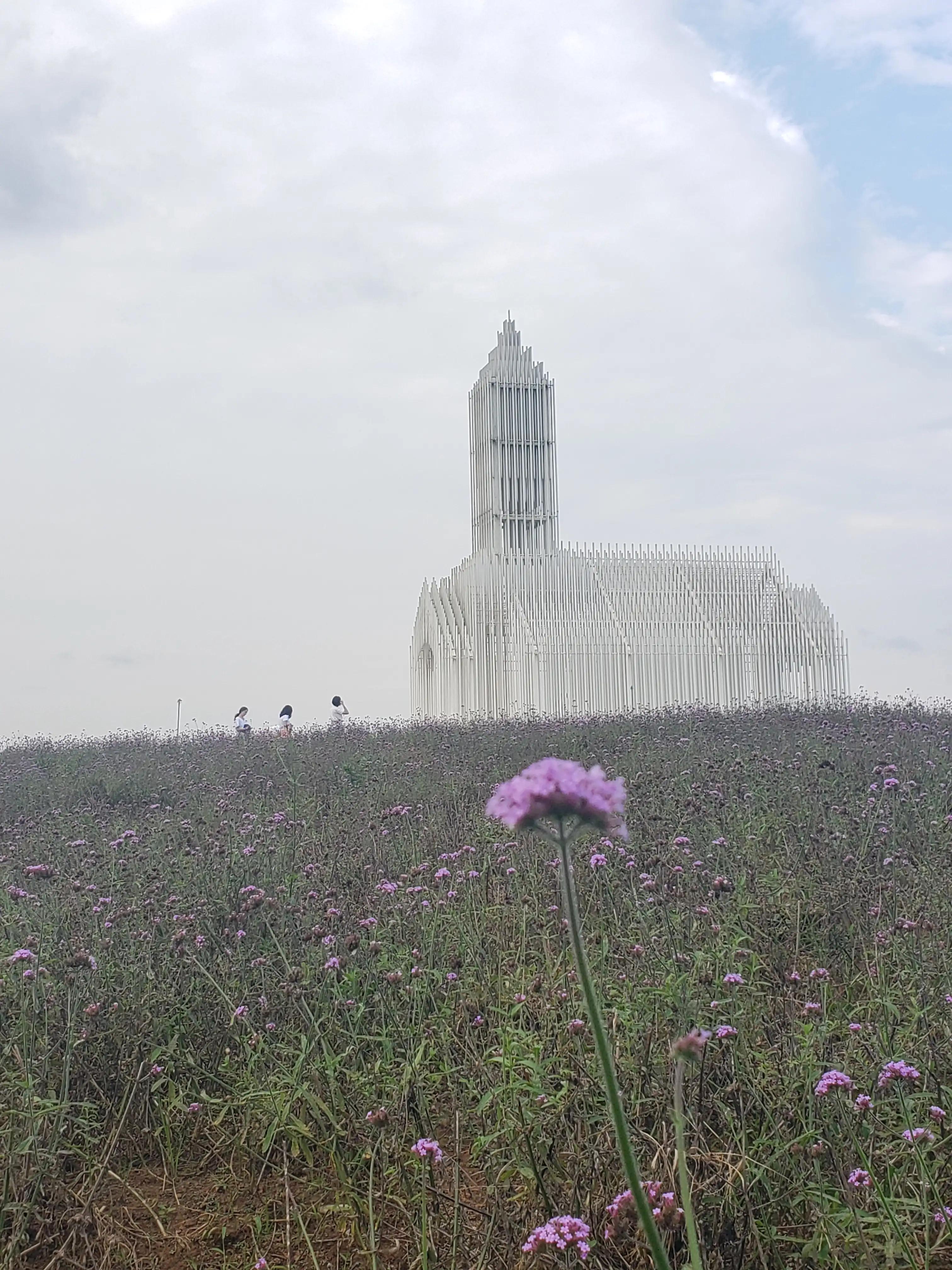 Shadowless Church, another internet celebrity check-in place in Chengdu ...