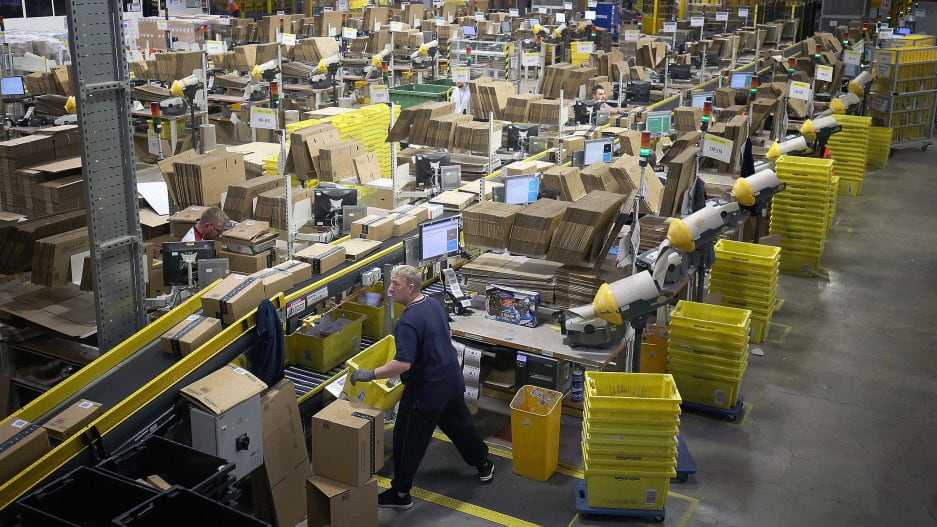 Must pay attention to Amazon inventory excess fees? - iNEWS