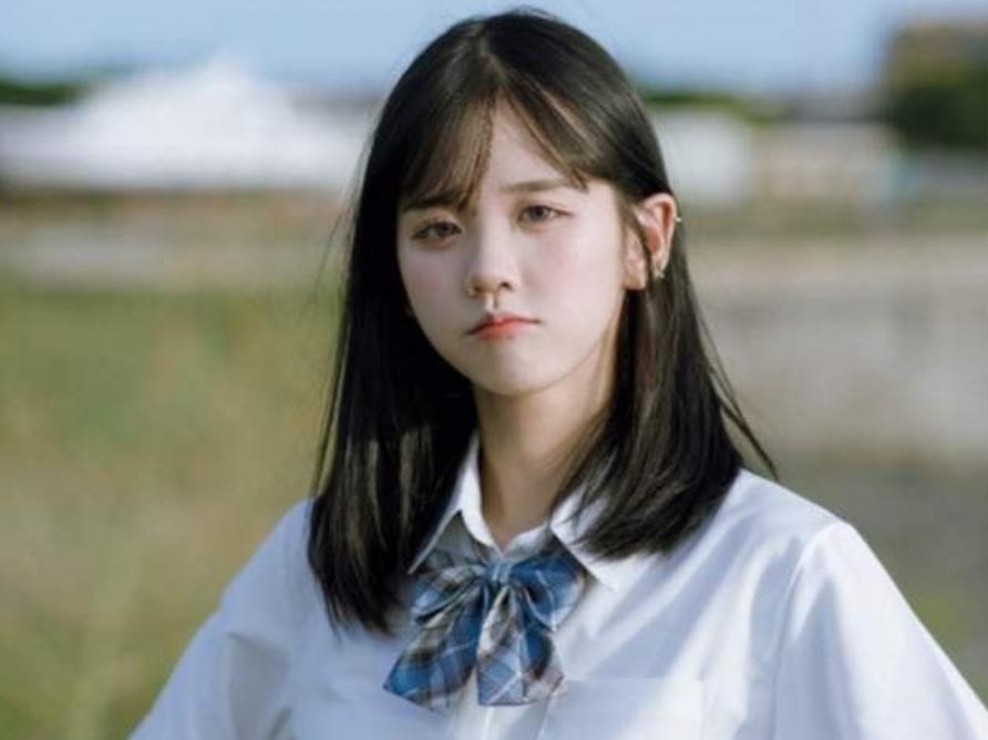 Zhou Shuyi releases new photos, subverting netizens' perceptions, she ...