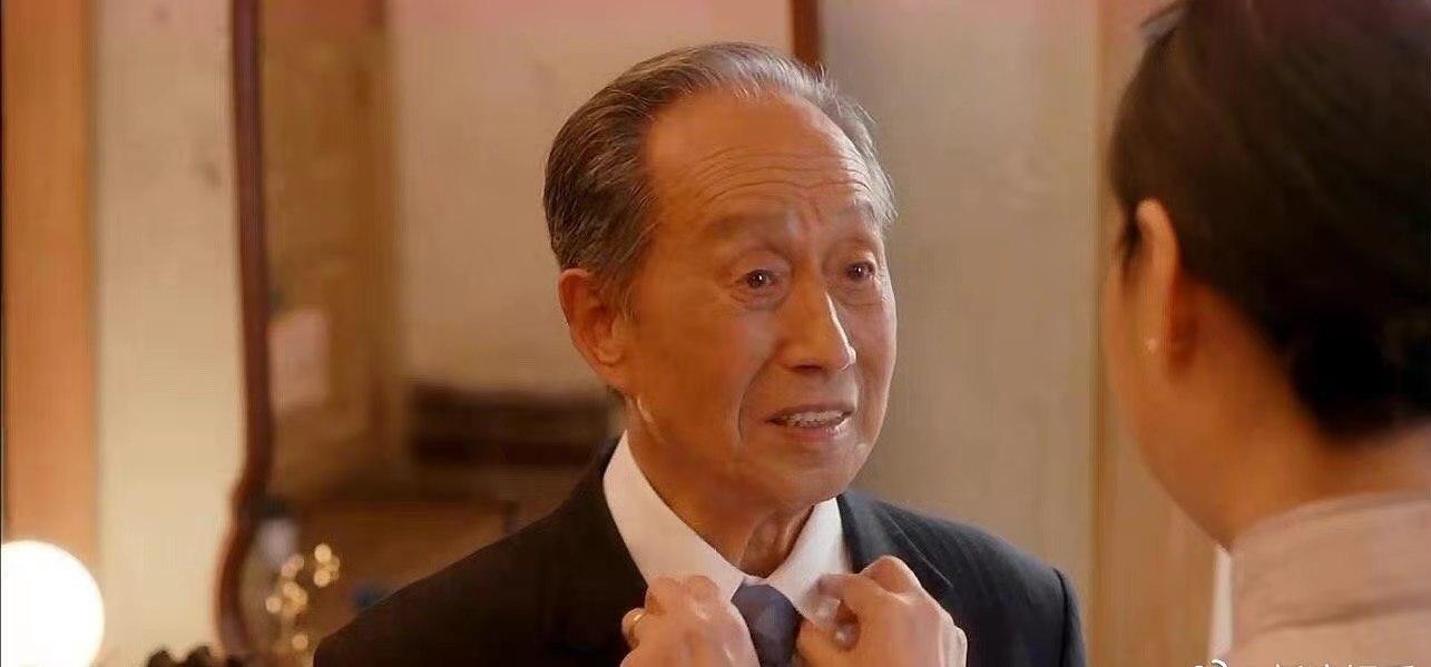 regret!Xu Caigen, who had been in the arts for more than 50 years, passed away in a car accident ...