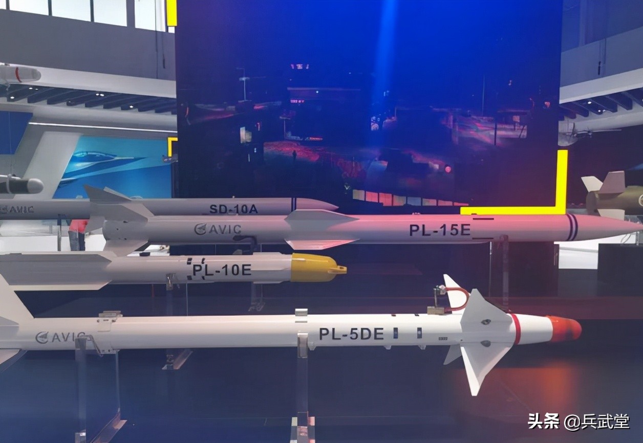 The US media rarely touts WS10B?It is said that the J-10C has an overwhelming advantage against ...