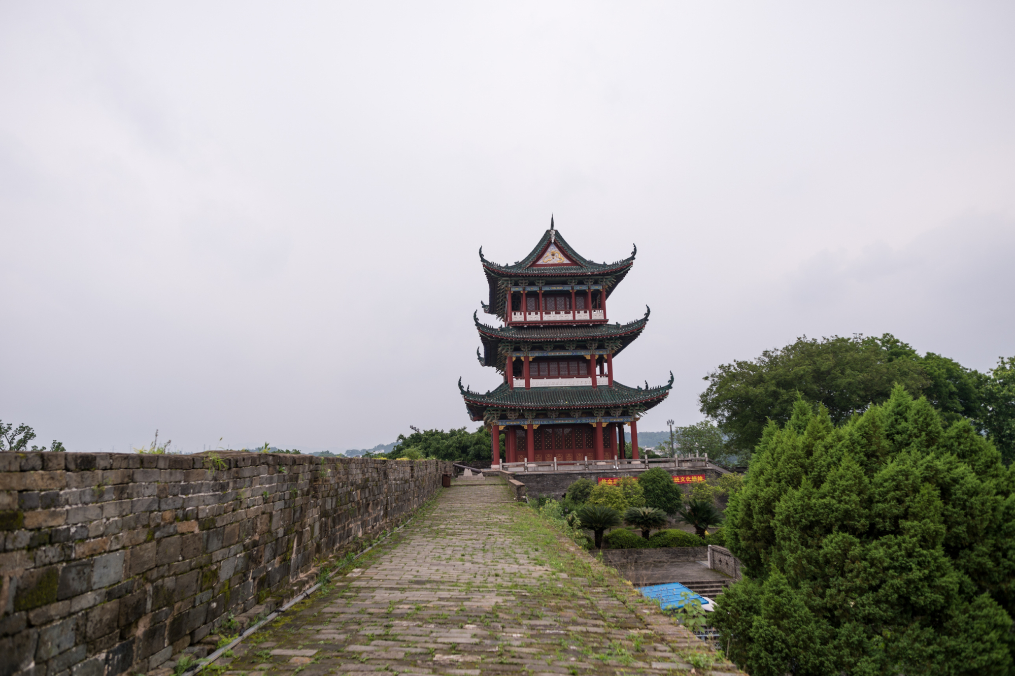 Ganzhou Ancient City Wall, one of the five ancient city walls in China ...