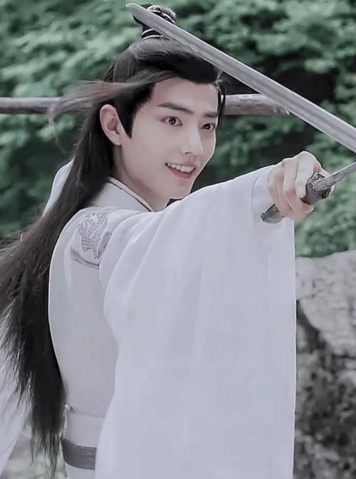 When 30-year-old Xiao Zhan and 19-year-old Huang Minghao wore ancient ...