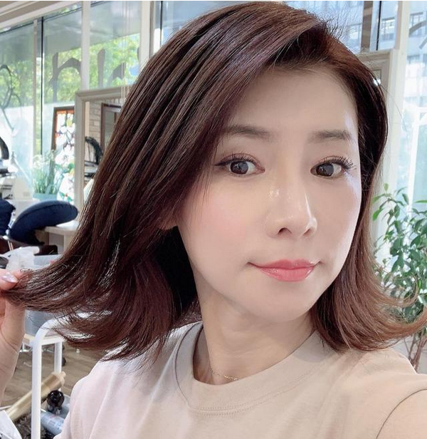 52 Years Old Japans Most Beautiful Witch Masako Mizutani Looks Like 20