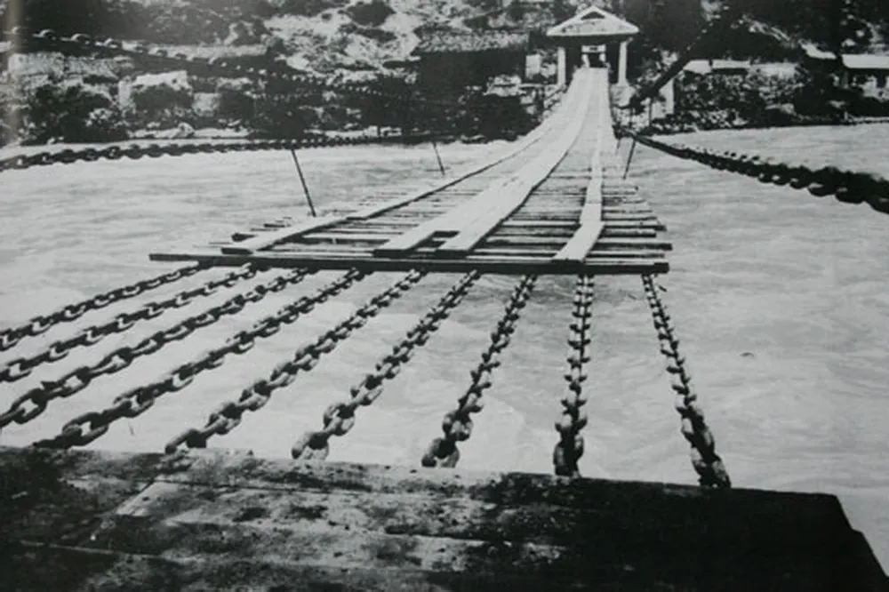 At the same age as the People's Army, the "Red Army Battalion" of the ...