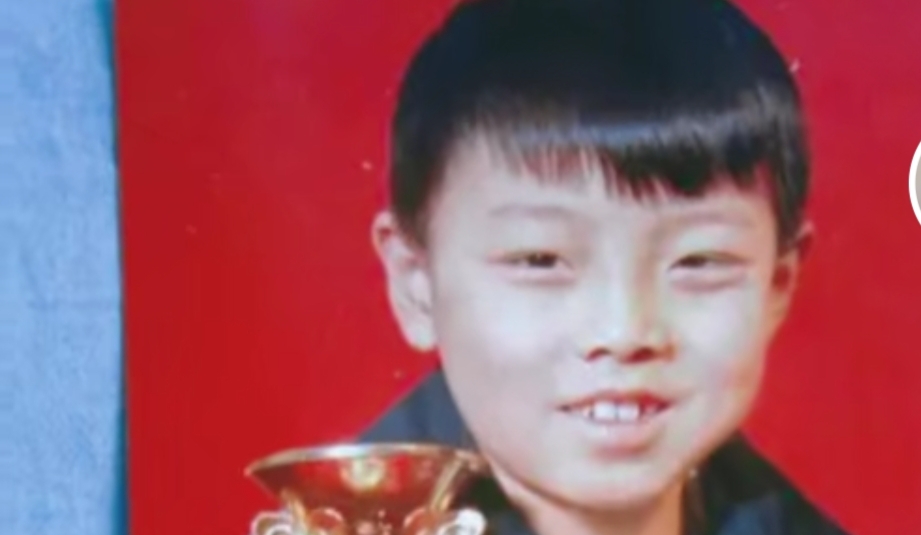How many childhood photos of Guoping can you recognize?Sun Yingsha Fan ...