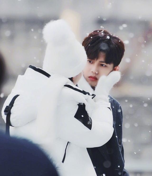 Why does Shiyi have memories of past lives in "Life forever"?This is a ...