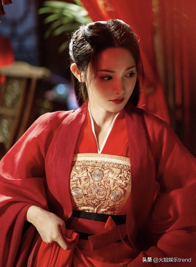 Peng Xiaoran's new play "Jun Jiuling" is due to the ups and downs of ...