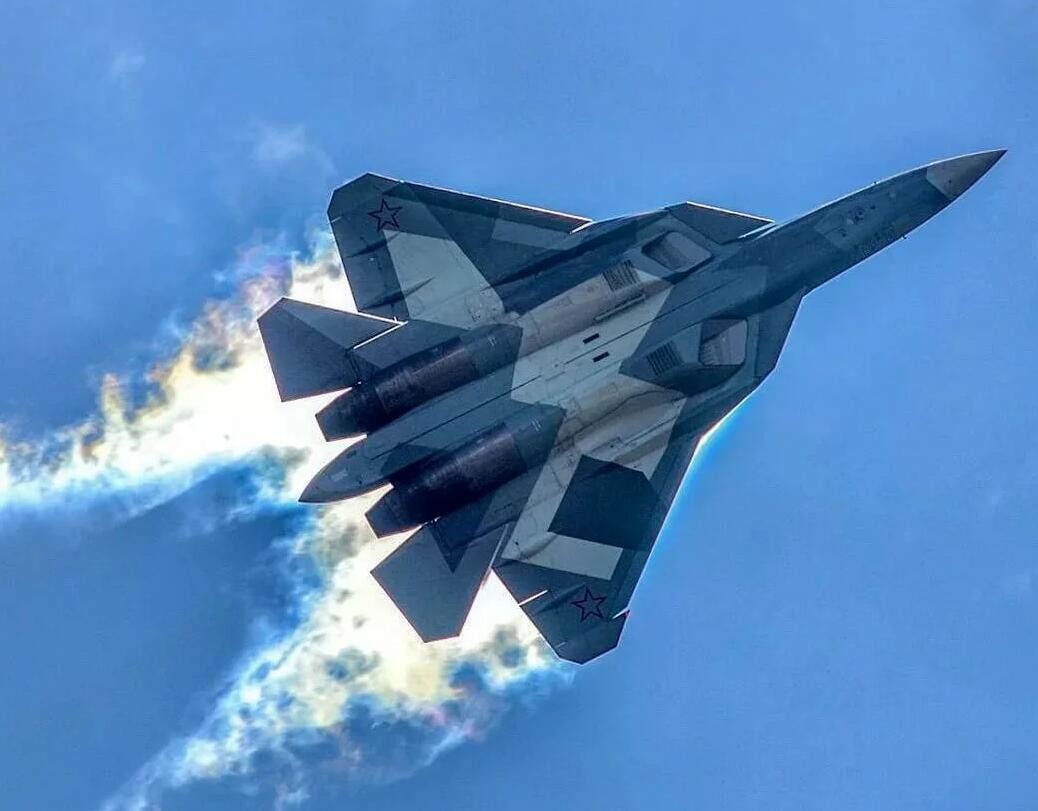 Can you catch up with us?Nine years after China's FC31 first flew, Russia finally began to ...