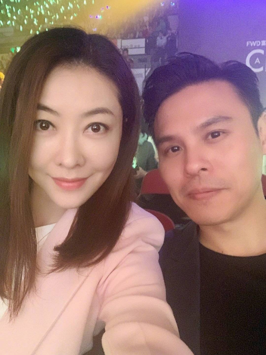 Xiong Dailin's husband took a family portrait and celebrated her ...