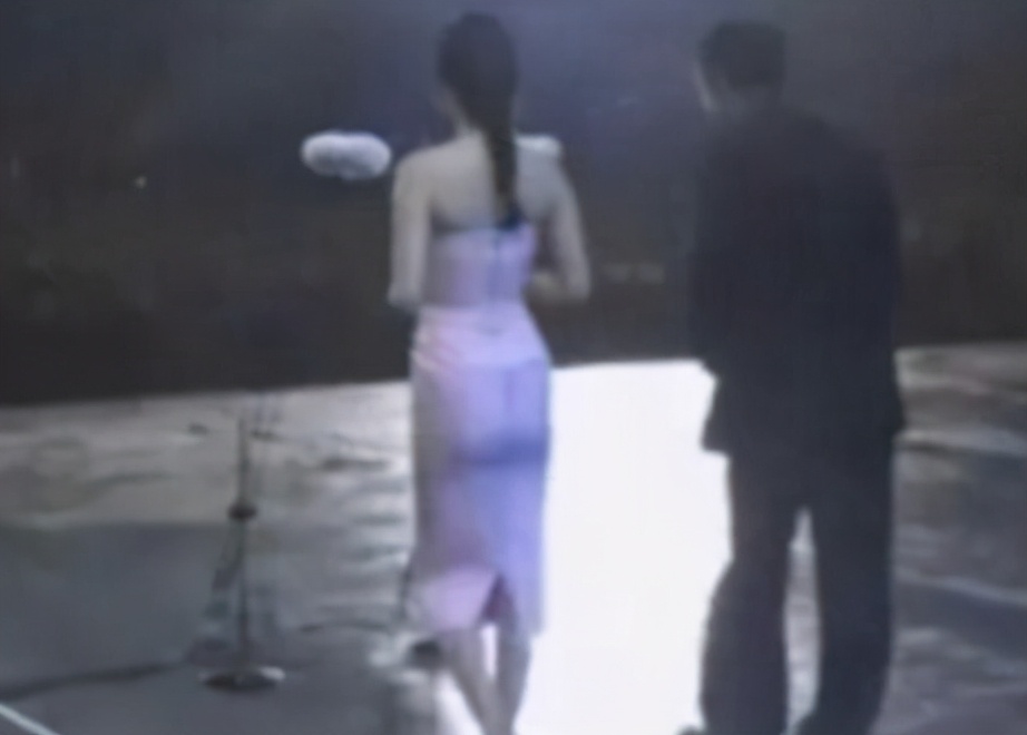 Zhang Zhehan's figure is on the hot search, square buttocks steal the ...