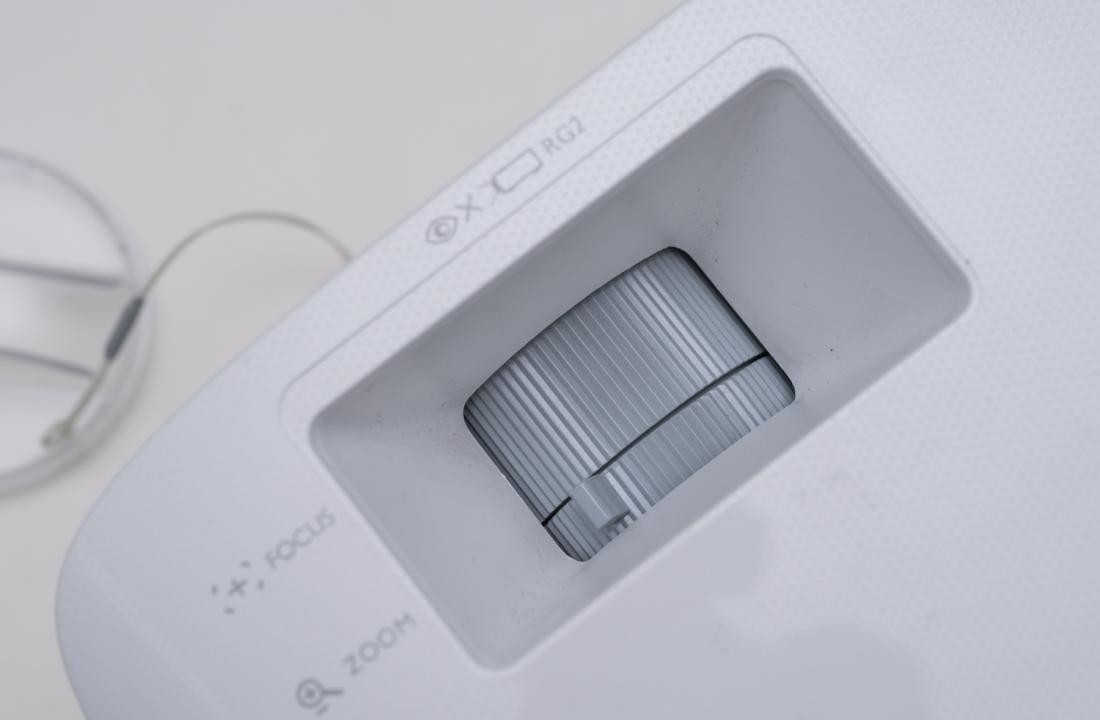 BenQ E540 smart projector: 4000LM brightness and smart system, lighten your work - iNEWS