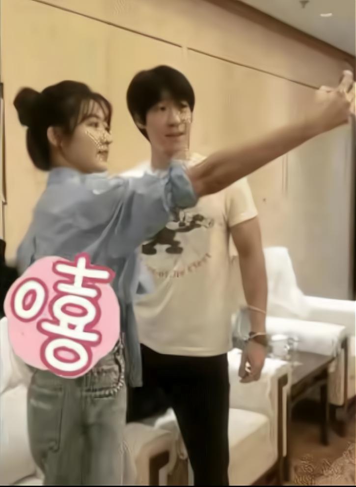 "Sweeping the Dark Storm" celebration banquet exposes the actors' real ...