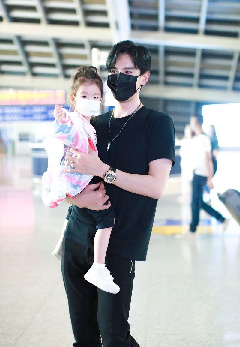 Jing Chao, who has married his 6-year-old wife, still maintains his ...