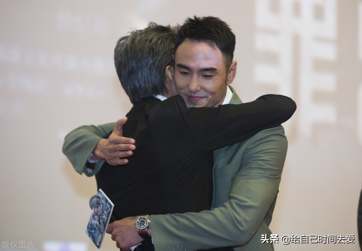 Ming Dao and Ruan Jingtian look very similar. Whose acting skills are ...