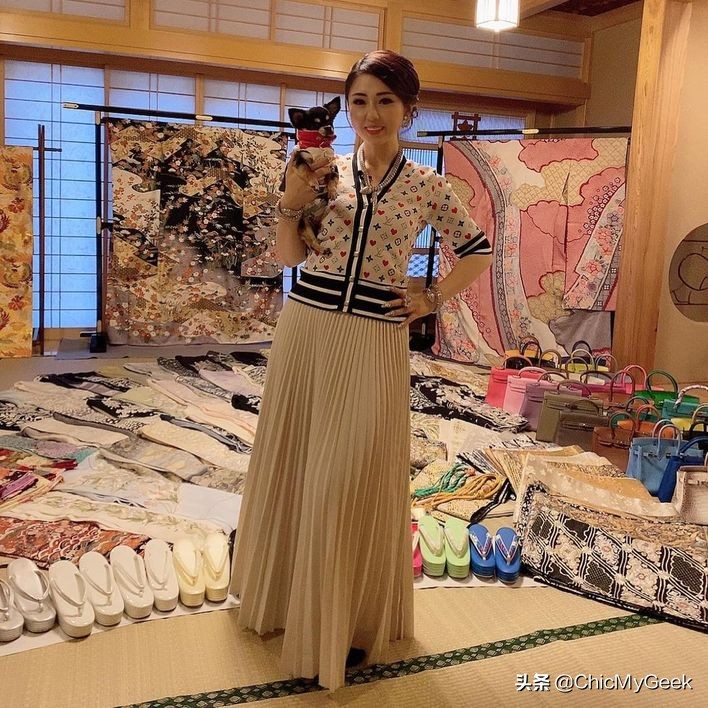 Sang, the youngest mother in Ginza!From the escort lady to the super rich woman with an annual ...