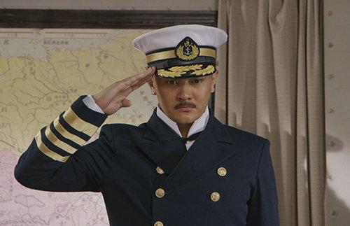 At the founding ceremony, the commander of the Qing Dynasty navy on the ...