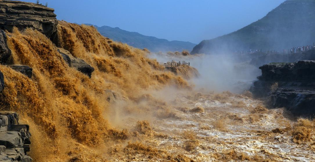 Where did Dayu control the water?Is it the Yellow River or the Yangtze ...