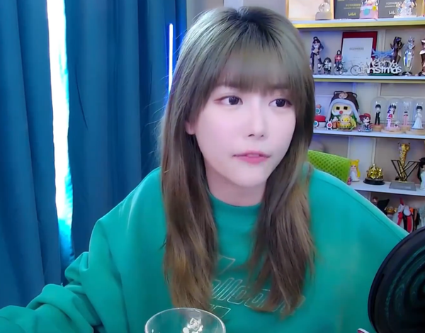 Zhou Shuyi's "personal design collapsed"? It was revealed that she was ...