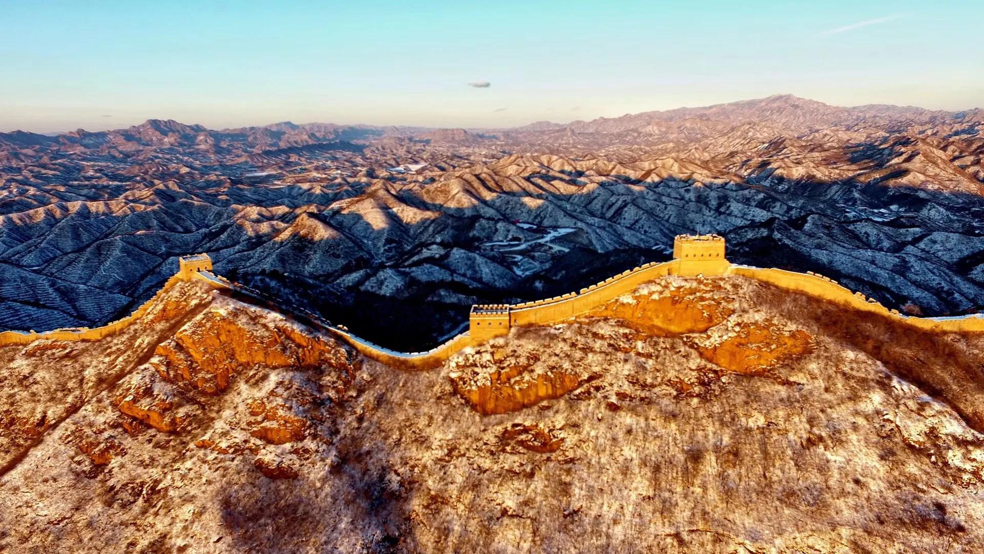 The majesty of Feng Jianxing's "Twenty-Four Calligraphy Grades" - iNEWS