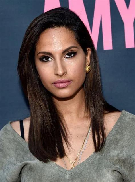 Beautiful actress: Snoh Aalegra - iNEWS
