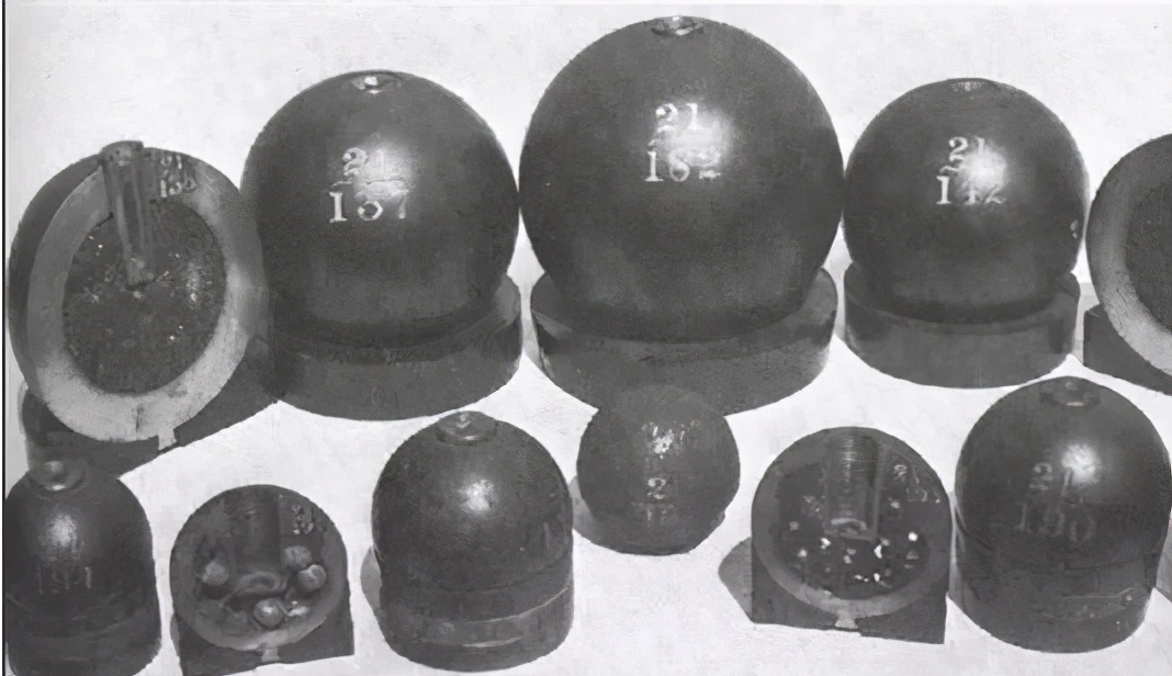 The duel of spears and shields, the offense and defense of naval ...