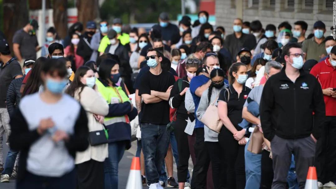 Modena CEO predicts that the pandemic will end within one year - iNEWS