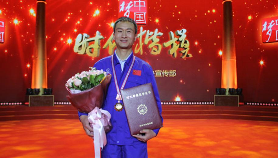 "Gunpowder Sculptor" Xu Liping: He has created great artisans in 26 ...