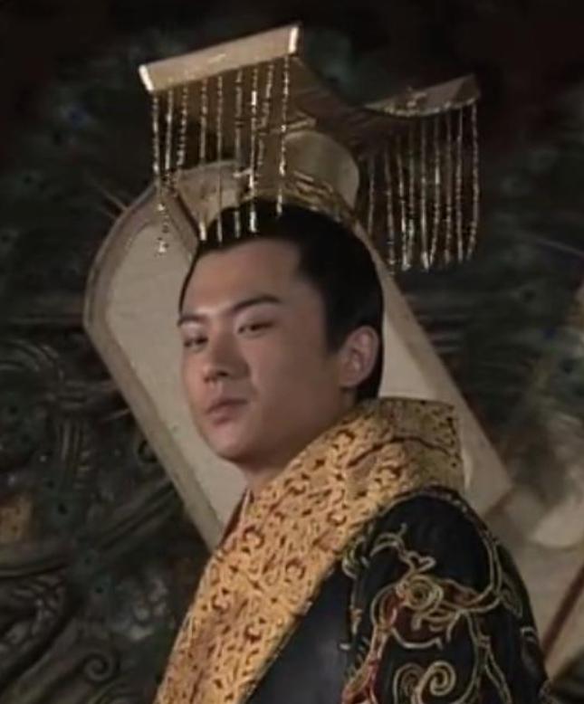 Emperor Ai of Han did not love female sex but male sex. He married the ...