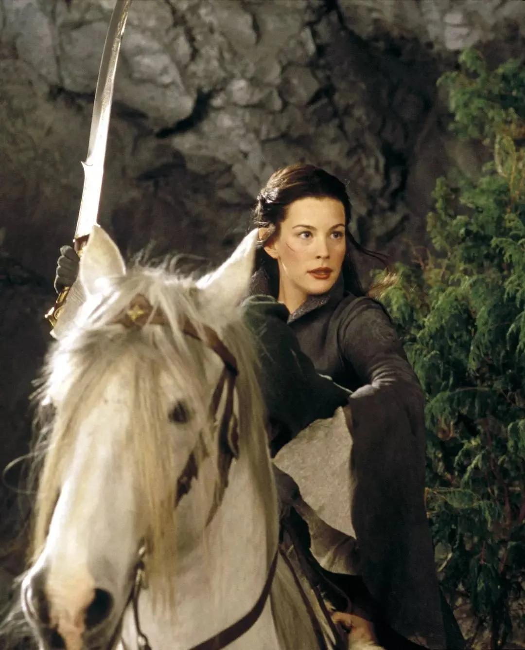 Liv Tyler: Forever Elf Princess - iNEWS