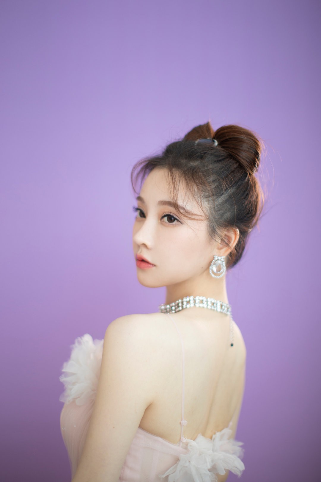 The opening is the vitality girl, Feng Timo's song is suitable for ...