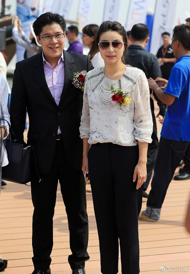 Huo Qigang has been married for 9 years. He shows off his affection ...