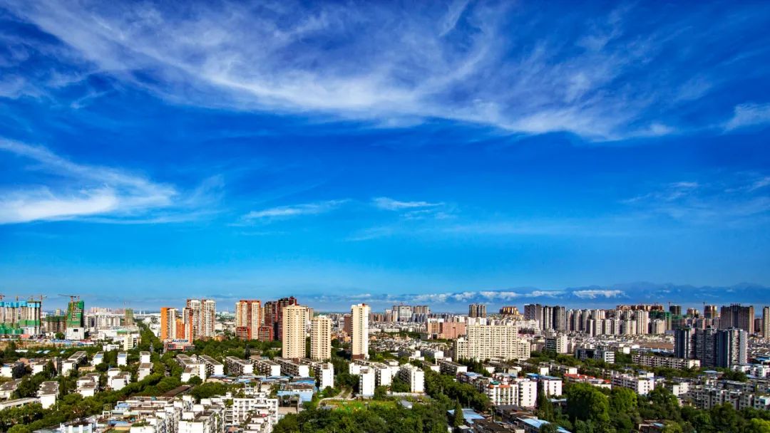 Ten big data!Decoding Qingbaijiang Semi-annual Economic Report! - iNEWS