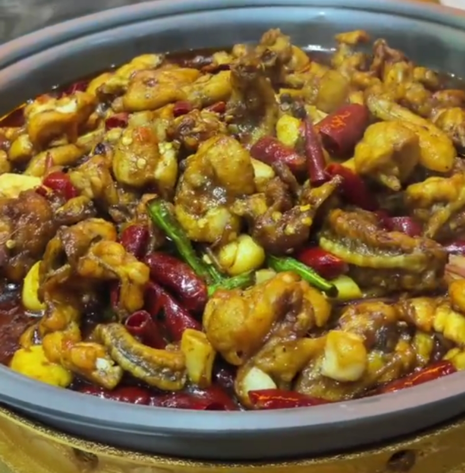 10 methods of bullfrog, there is always one that can pierce your heart ...