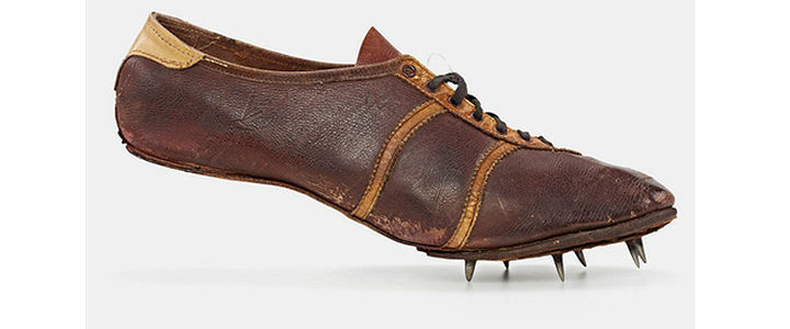 Why do modern running shoes look like this?Have to look at their ...