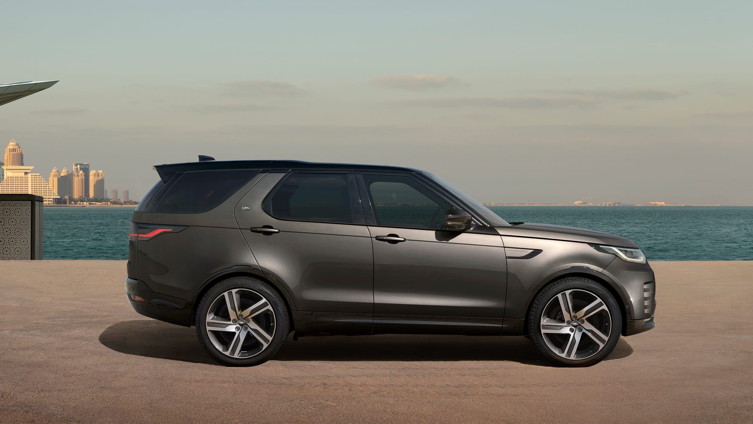 The new Land Rover Discovery Metropolis Limited Edition is released!The ...