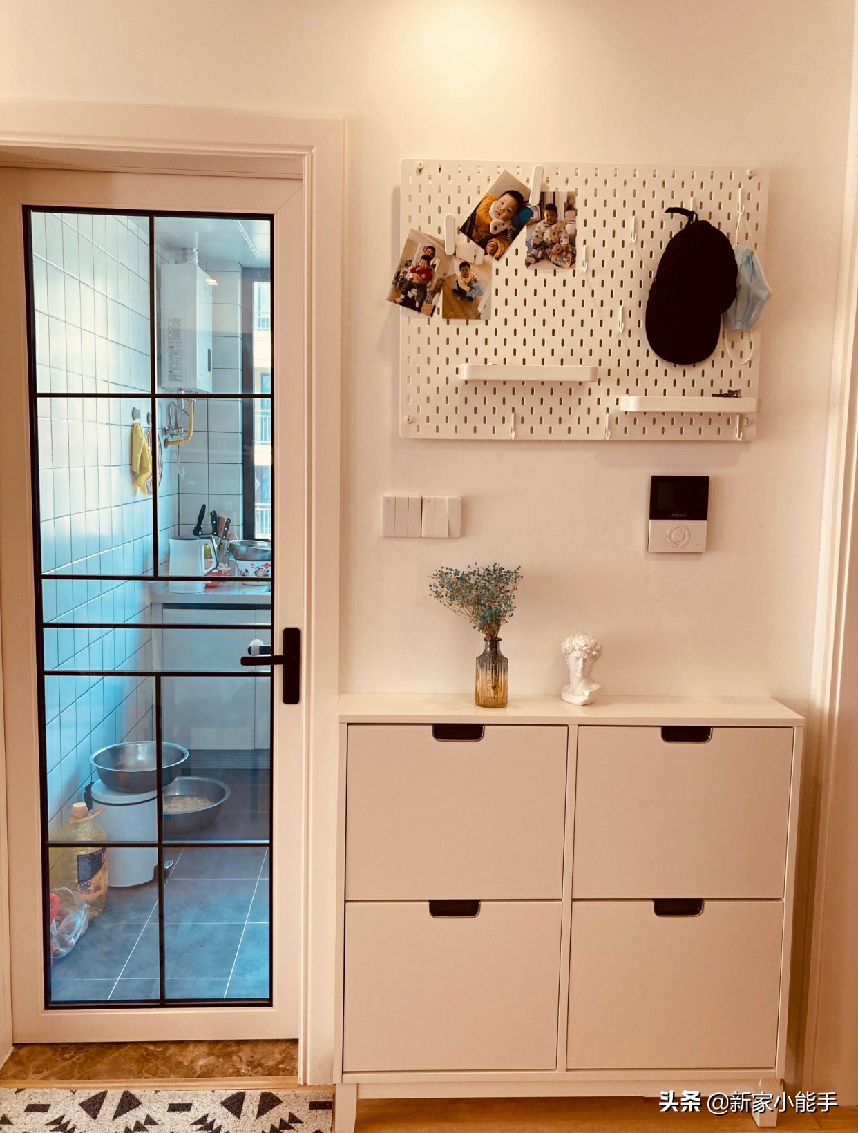 100m2 four rooms, designed, wall shaving, not easy to obey, the same ...