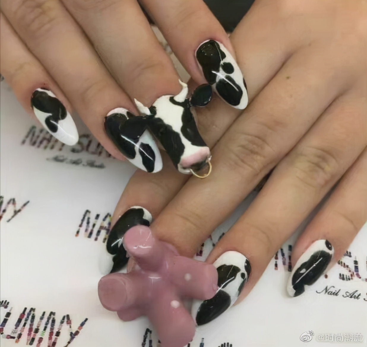 In those years, those weird nail art series - iNEWS