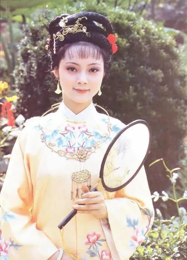 Chen Hongjing sweet Zhang Li who is the real noble actress - iNEWS