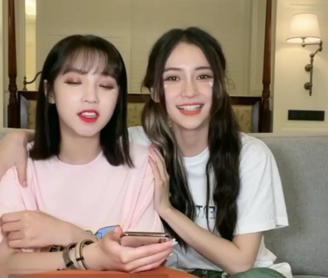 Song Yuqi's old photos before debut were exposed, and she looked like ...