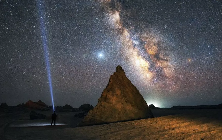 F11 Photography Gallery Featured Works - iNEWS