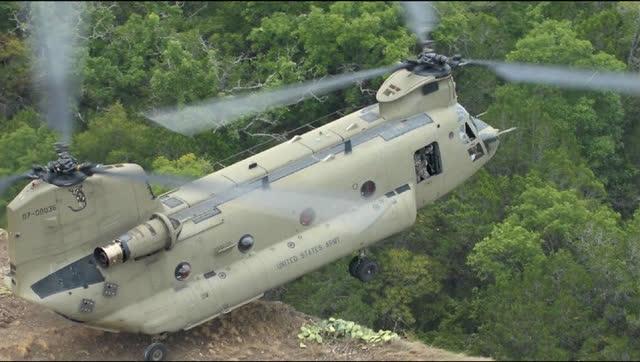 In 1975, Vietnam presented a Chinook helicopter. For 45 years, why ...