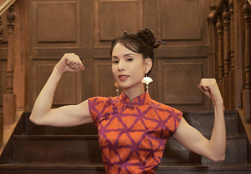 The humble Li Ruotong, who once surpassed Liu Yifei by far, now relies ...